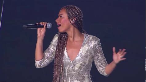 Leona Lewis Bleeding Love Live Youtube
