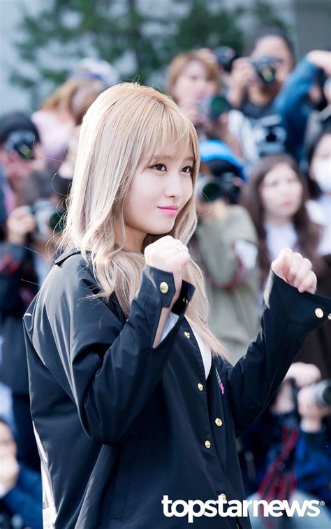 [hd포토] 트와이스 Twice 모모 여신 포스 풍기며 출근 네이트 연예