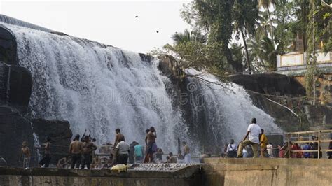 Nagercoiltamilnaduindia December 12 2021 Tourists Enjoying