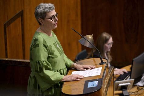 Kokoomuksen Maaret Castrén Opposition Välikysymys On Kuin Satumaailmasta Verkkouutiset