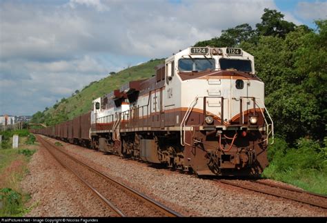 Railpictures Net Photo Efvm 1124 Efvm Estrada De Ferro Vitória A Minas Ge Bb40 9wm At