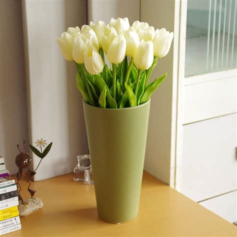 Ramo De Tulipanes Blancos