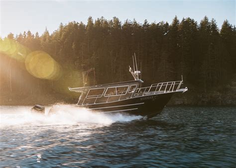 Home Eaglecraft Luxury Custom Boats Commercial Pleasure And