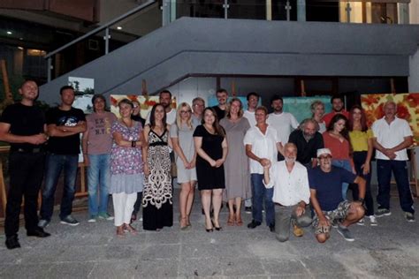 Kolonija “lasta” U Laktašima Različitosti Prikazane U 22 Slike Laktaši Glas Laktaša