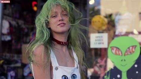 Naked Diane Rosser In O Mighty Weekend Fashion Video
