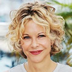 26 Meg Ryan Hairstyles Ideas Meg Ryan Hairstyles Meg Ryan Short