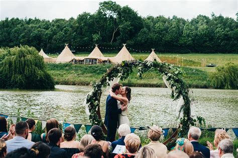 Hadsham Farm Weddings Venues Outdoor Ceremonies