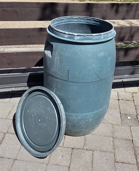 Barel 220l S Víkem Dům A Zahrada Daruji Za Odvoz