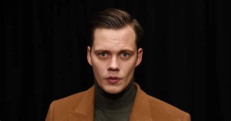 It Movie The Actor Who Plays Pennywise Is Very Attractive