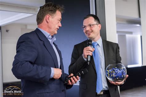 O Nás Srovnaniforex Cz