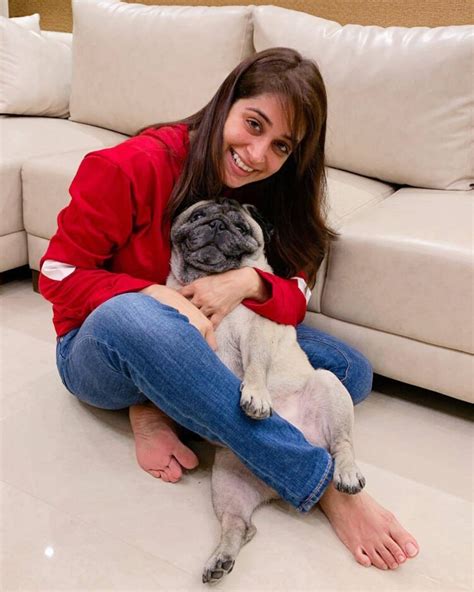 Dipika Kakar Feet