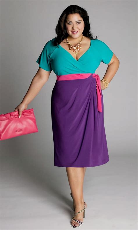 яркий ансамбль для полных женщин Dresses For Apple Shape Plus Size