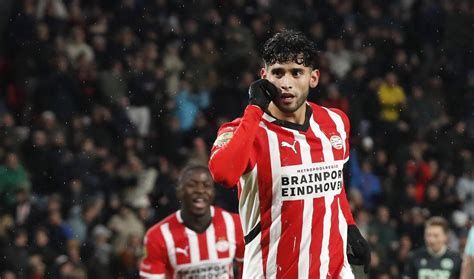 Psv Transfernieuws Psv Strikt Enkele Weken Na Sluiten Transfermarkt