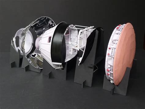 Davids Paper Cuts Apollo 17 Command And Service Modules Paper Model 1 12 Scale