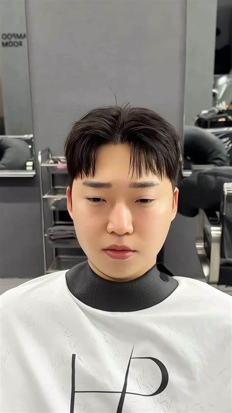 언더커버하이스쿨 서강준도 즐겨하는 남자짧머 드롭컷 And 다운펌 스타일 느낌 알잖아 시그니처 하이포인트만의 텍스처를 강조하며 모질에 맞는 제품으로 스타일링까지 기깔나게 언더커버하이스쿨 서강준도 즐겨하는 남자짧머 드롭컷 And 다운펌 스타일 느낌 알잖아 시그니처 하이포인트만의 텍스처를 강조하며 모질에 맞는 제품으로 스타일링까지 기깔나게