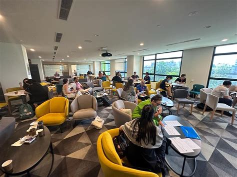 Leadership Internationalschools Clare Lambert