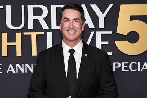 Rob Riggle Talks Chiefs Snl And A Marines Take On Super Bowl Mysticism