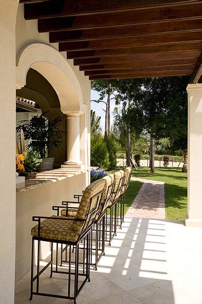 Classic Interior Design By Decorators Unlimited Inc