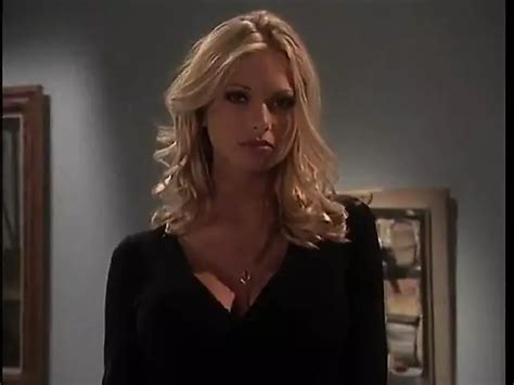 Briana Banks Gets Her Wet Pussy Licked And Her Asshole Fingered On The