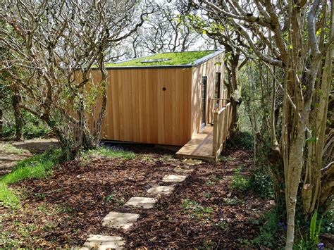 Hot Tub Holidays In Cornwall At Wrinklers Wood Treehouse Conversant Traveller