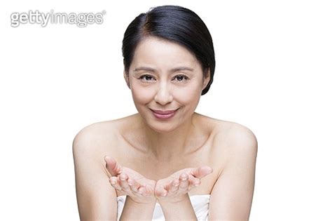 Beautiful Mature Woman 이미지 A10788327 게티이미지뱅크