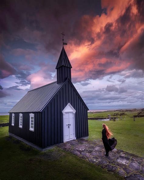 Photographer İlhan Eroğlu Captures Dreamlike Travel And Landscape Photography That Will Awe You