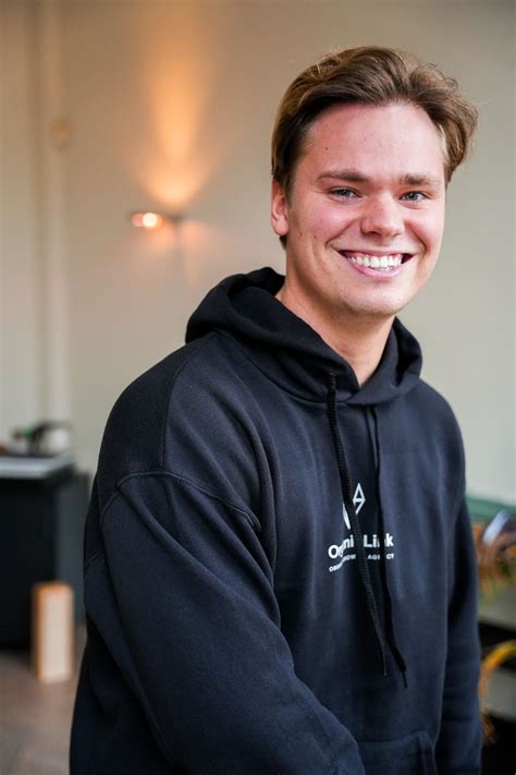 Tom Van Leeuwen Op Linkedin Mensen Lachen Me Uit Omdat Ik Liever Bel