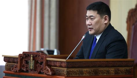 Л Оюун Эрдэнэ Ачит Ихт компанийн ард Ц Элбэгдорж байгаа Цагалбар гэж дансанд тус компани