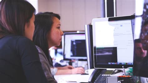 Most Popular Programming Languages Among Female Programmers
