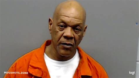 Henry Michael Everett 01 09 2025 Smith County Mugshots Zone