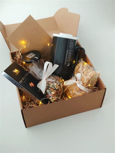 Що подарувати хлопцеві на 18 років ТОП 202 кращих ідей подарунків на День народження