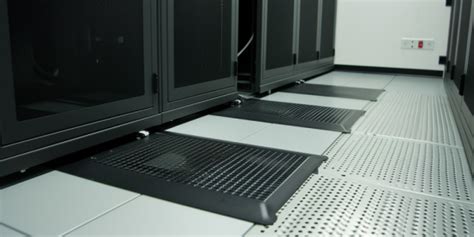 What Methods Are Used To Ensure Proper Ventilation In A Server Room