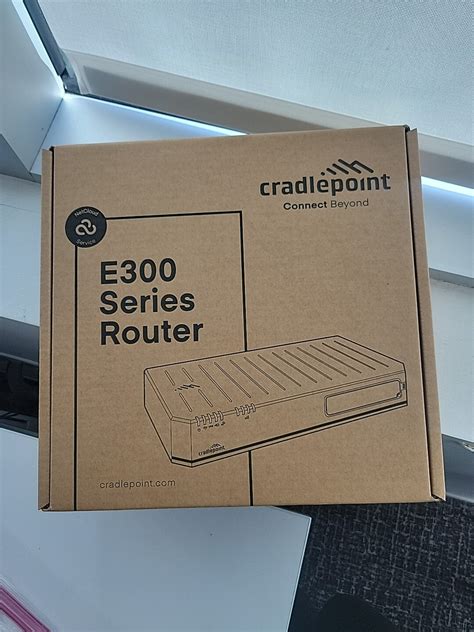 Cradlepoint E300 Series Router Ebay