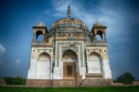 Tomb Of Lal Khan लाल खान का मक़बरा वाराणसी