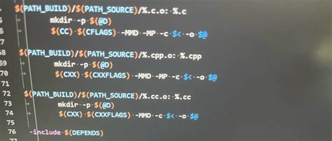 効果的なmakefileの作成方法：実践ガイドと高度な例