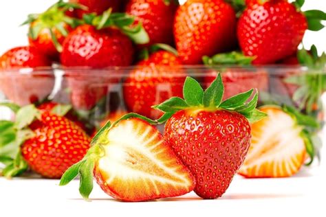 Premium Photo Fresh Juicy Sweet Strawberies Isolated On White