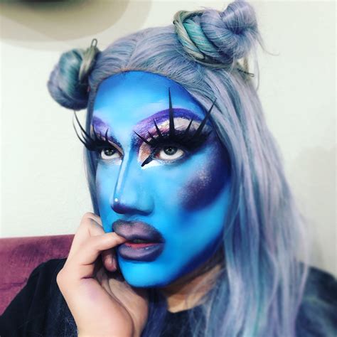 Drag Blows Dildo Photo AShemaletube Com