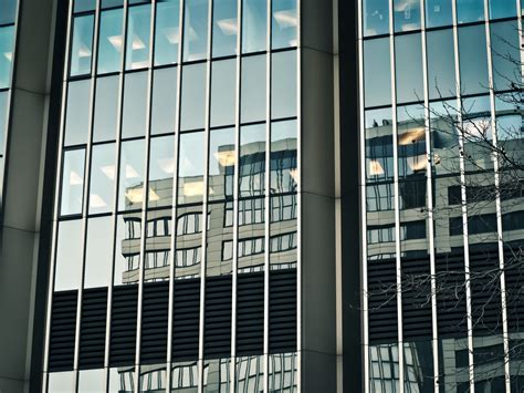 무료 이미지 추상 건축물 창문 유리 건물 시티 마천루 도시의 도심 정면 직업적인 현대 인테리어 디자인 본부 미러링 뒤셀도르프 도시 지역 창