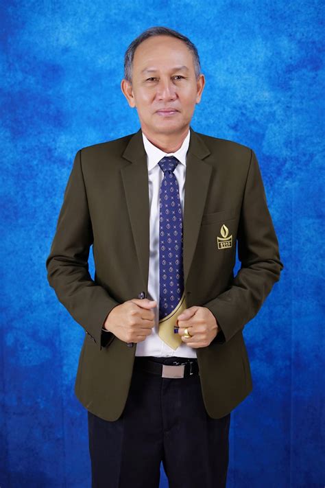 โรงเรียนมัธยมวานรนิวาส สพม สกลนคร