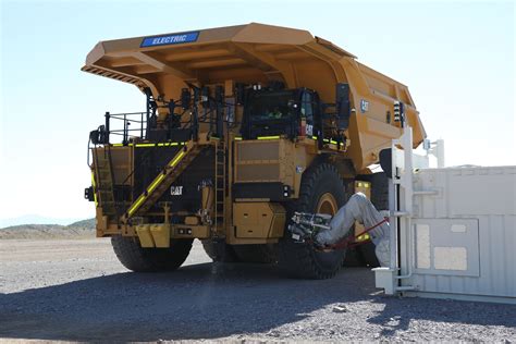 Caterpillar Demonstrates New Automated Energy Transfer Solution Cat