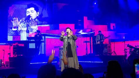the script band vocalist danny o`donoghue editorial image image of
