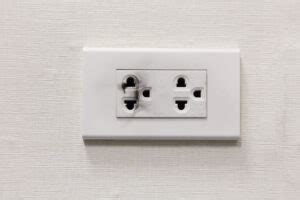 How Many Outlets Can You Wire On A 15 Circuit
