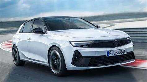 Opel Astra 2024 Turbo
