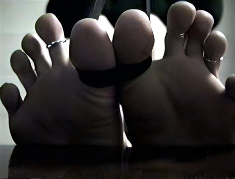Blue Toes 002 By Gymfeet On Deviantart