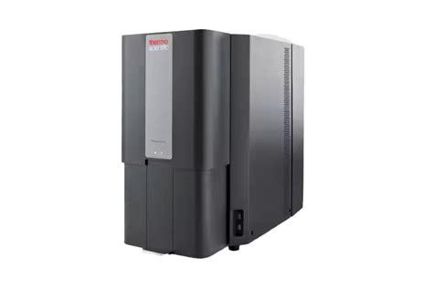 Phenom Pure G6 Desktop SEM - Paralab