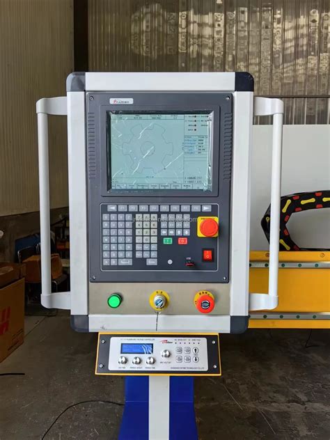 Ground Rails Type Cnc Plasma Cutting Machine With Flame Cutting Torch Ground Rails Type Cnc Plasma Cutting Machine With Flame Cutting Torch