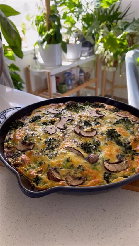 Easy Skillet Mushroom Spinach Frittata Artofit