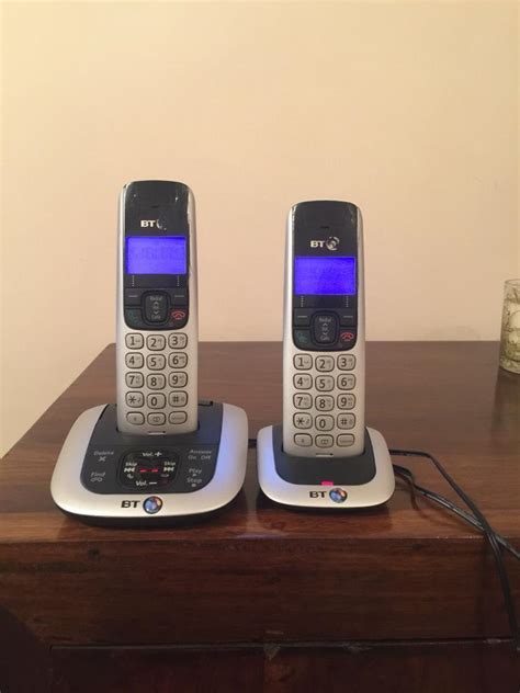 Bt 3520 Pair Of Cordless Phones With Answer Machine In Burgess Hill