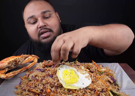 පෙරියමුල්ල අන්සාර් 🙄 මික්ස් කොත්තුවට කකුළුවොත් ඉන්නවා වැලි බොකු පරිප්පු මේ මීගමුව අංසාර