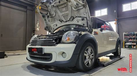 R56 미니쿠퍼 뚝뚝 딱딱 하체 소음으로 입고 진단 결과 앞 뒤 쇽업쇼버 교환과 앞 뒤 스태빌라이저 링크 교환하였습니다 네이버 블로그